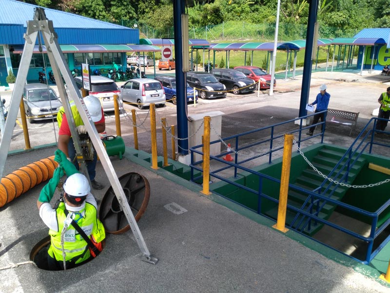 Confined Space Training for AESP